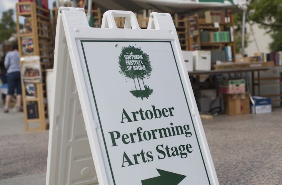 4 Ways to Put A-Frame Signs to Work For Your Business - Big Visual Group