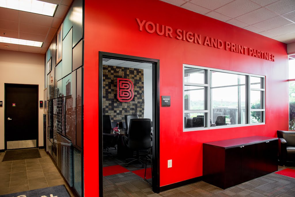 How to Choose a Sign-Making Company Near You - Big Visual Group